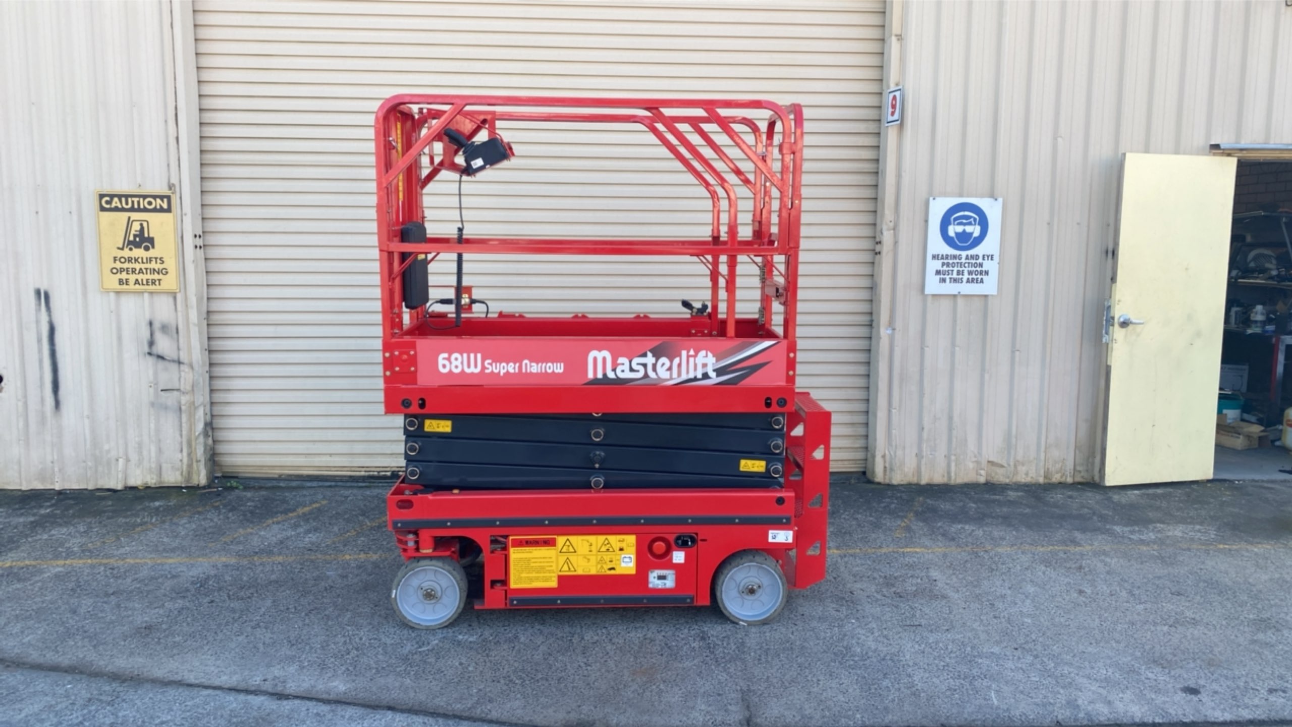 68W Super Narrow Scissor Lift « Shop – Digger King